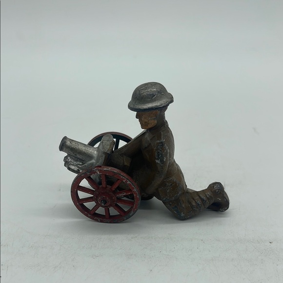 Manoil | Toys | Anti Tank Gunner Kneeling Manoil Lead Soldier | Poshmark